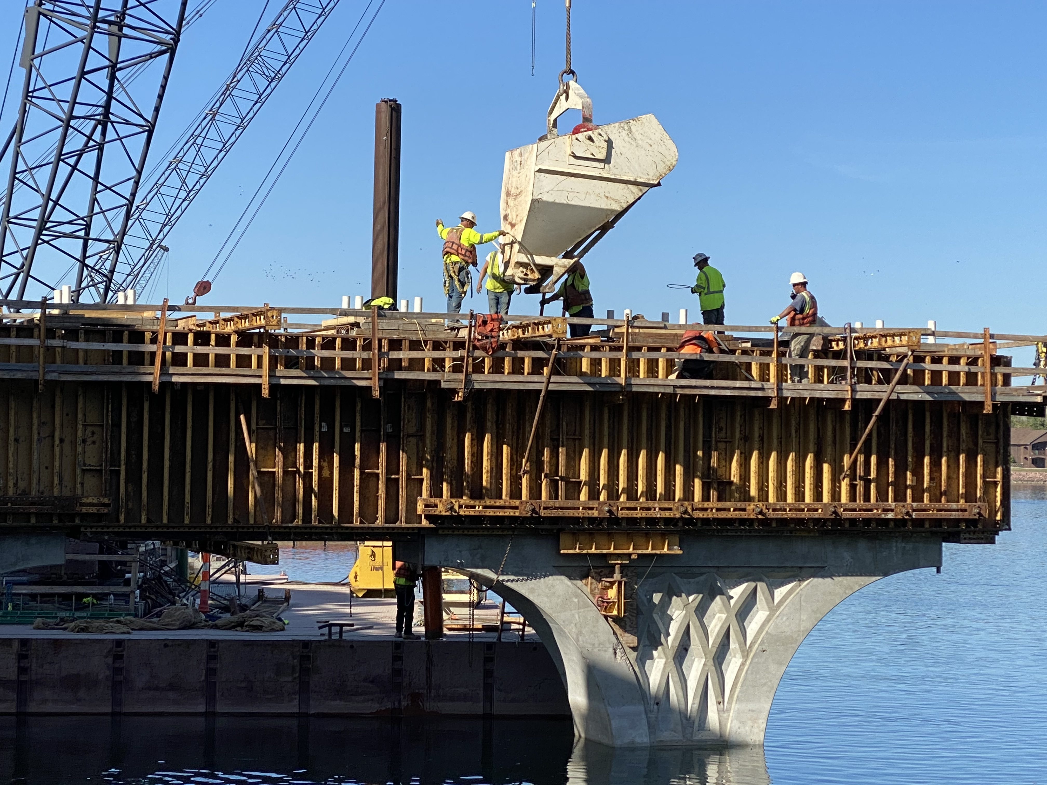 Your resource for continuous updates on the Pierre-Fort Pierre Bridge ...