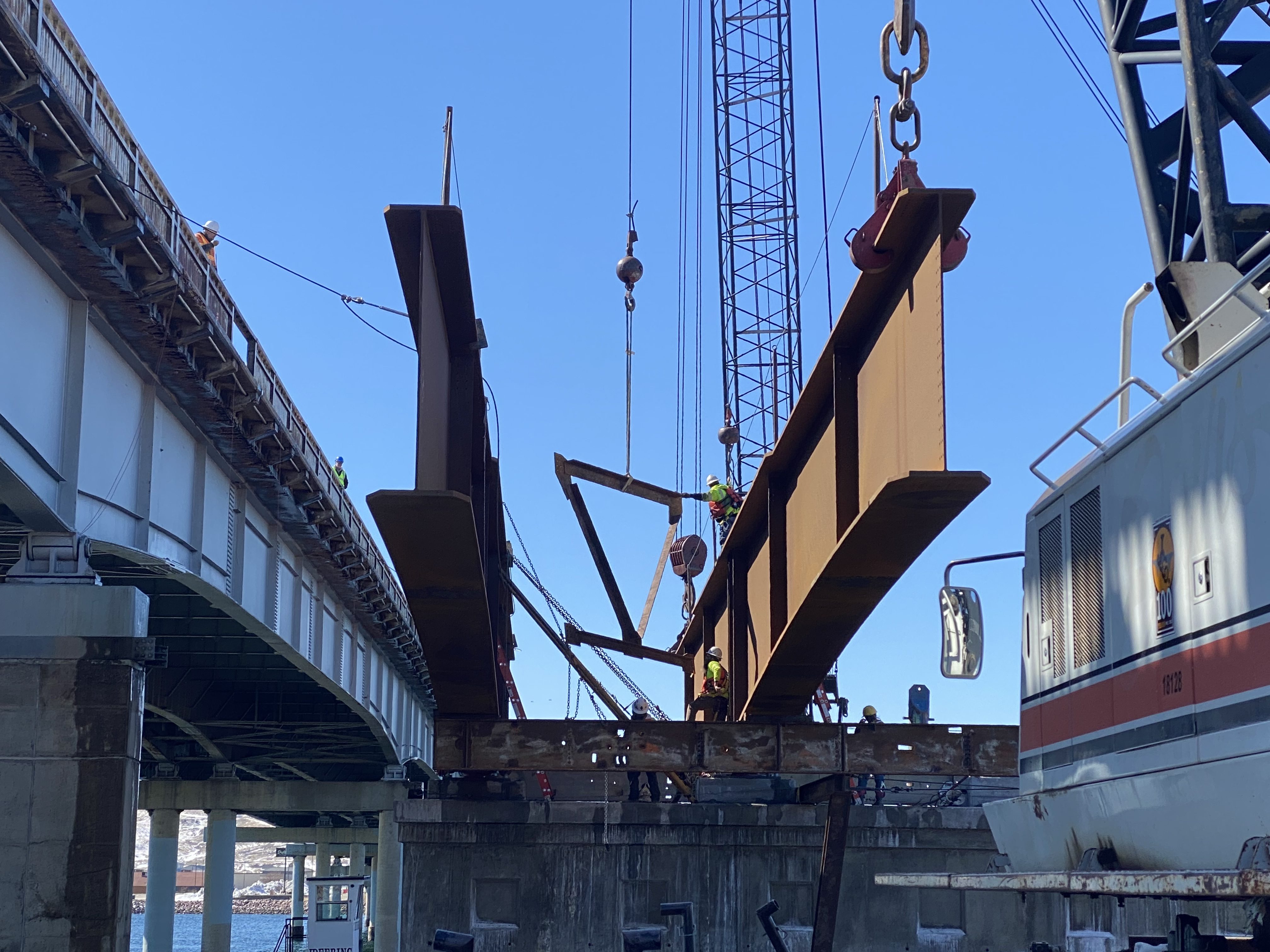 Your resource for continuous updates on the Pierre-Fort Pierre Bridge ...