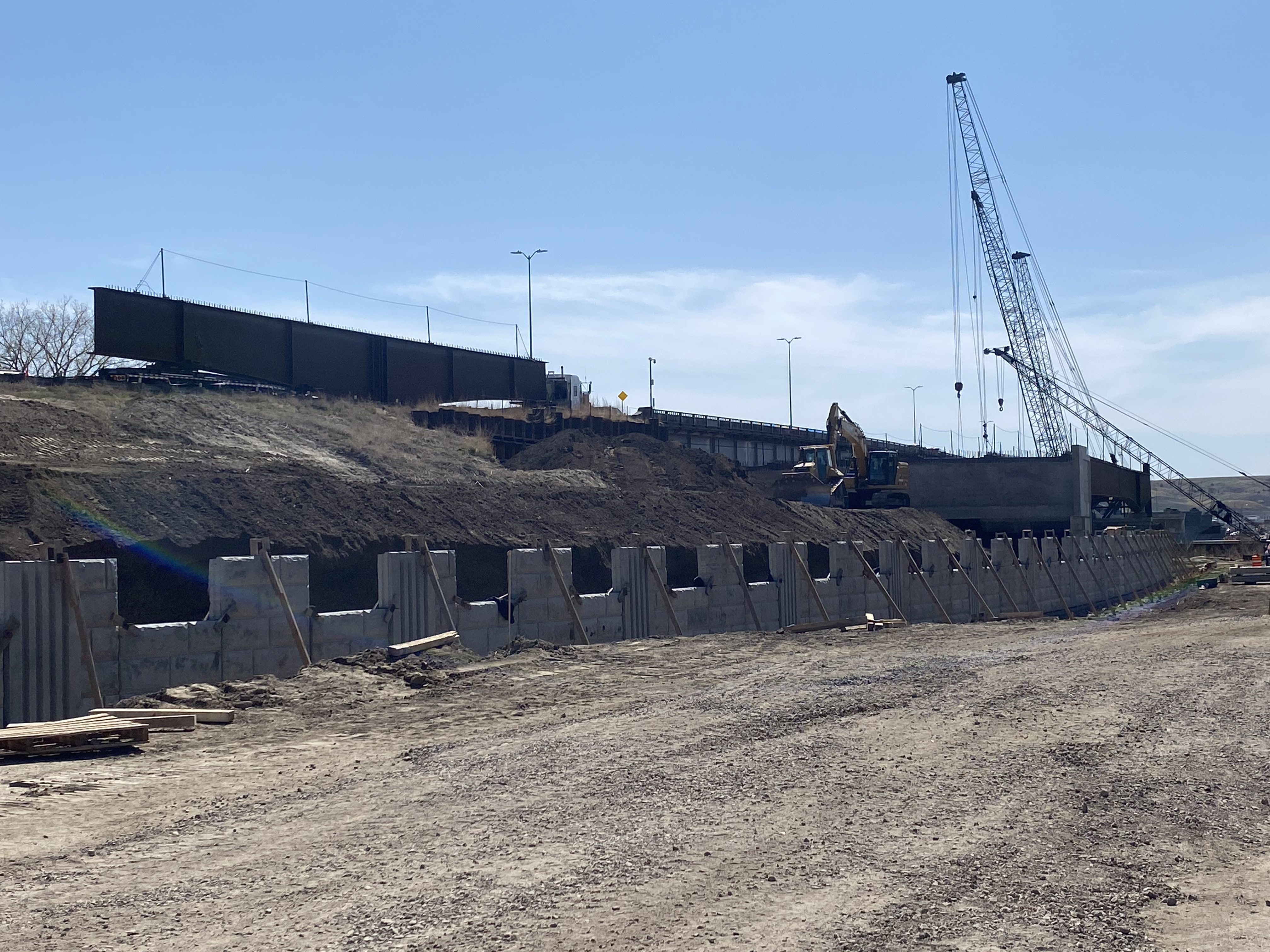 Your resource for continuous updates on the Pierre-Fort Pierre Bridge ...